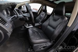 Melns Volvo XC60 2013 Jelgava, ar dzinēja tilpumu 2.40 L un nobraukumu 0 tūkst. km par 9990 €, foto 10 vietnē AUTOMOTO.COM.LV