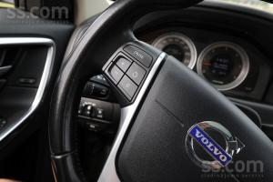 Melns Volvo XC60 2013 Jelgava, ar dzinēja tilpumu 2.40 L un nobraukumu 0 tūkst. km par 9990 €, foto 22 vietnē AUTOMOTO.COM.LV