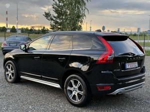 Melns Volvo XC60 2013 Šauļi, ar dzinēja tilpumu 2.95 L un nobraukumu 212 tūkst. km par 9450 €, foto 7 vietnē AUTOMOTO.COM.LV