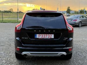 Melns Volvo XC60 2013 Šauļi, ar dzinēja tilpumu 2.95 L un nobraukumu 212 tūkst. km par 9450 €, foto 9 vietnē AUTOMOTO.COM.LV
