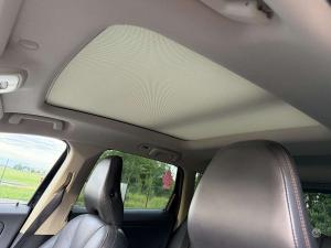 Melns Volvo XC60 2013 Šauļi, ar dzinēja tilpumu 2.95 L un nobraukumu 212 tūkst. km par 9450 €, foto 17 vietnē AUTOMOTO.COM.LV