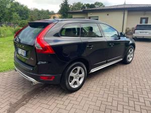 Black Volvo XC60 2013 in Siauliai, with an engine capacity of 1.98 L and mileage of 334 thousand km for 7750 €, photo 7 on AUTOMOTO.COM.LV