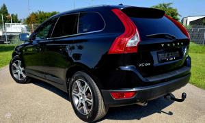 Black Volvo XC60 2013 in Siauliai, with an engine capacity of 1.98 L and mileage of 230 thousand km for 11650 €, photo 16 on AUTOMOTO.COM.LV