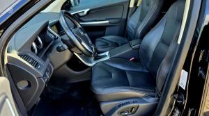 Black Volvo XC60 2013 in Siauliai, with an engine capacity of 1.98 L and mileage of 230 thousand km for 11650 €, photo 21 on AUTOMOTO.COM.LV