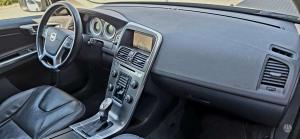 Black Volvo XC60 2013 in Siauliai, with an engine capacity of 1.98 L and mileage of 230 thousand km for 11650 €, photo 25 on AUTOMOTO.COM.LV