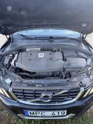 Black Volvo XC60 2013 in Vilnius, with an engine capacity of 1.98 L and mileage of 284 thousand km for 10350 €, photo 14 on AUTOMOTO.COM.LV
