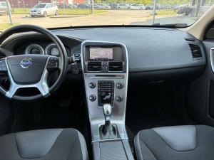 Melns Volvo XC60 2013 Šauļi, ar dzinēja tilpumu 2.40 L un nobraukumu 310 tūkst. km par 9750 €, foto 13 vietnē AUTOMOTO.COM.LV