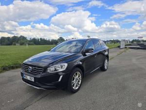 Melns Volvo XC60 2013 Panevēža, ar dzinēja tilpumu 1.98 L un nobraukumu 280 tūkst. km par 7200 €, foto 12 vietnē AUTOMOTO.COM.LV