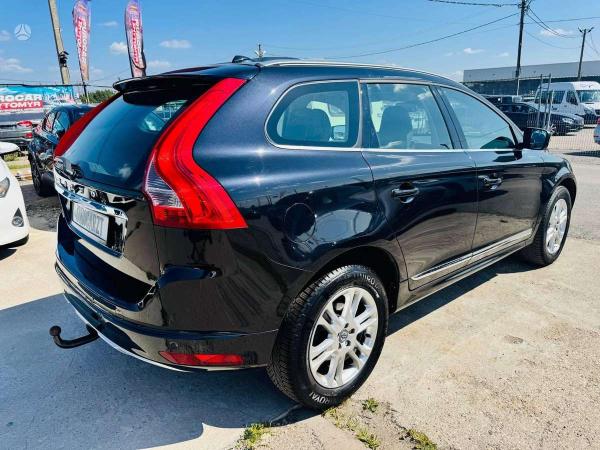 Melns Volvo XC60 2013 Kauņa, ar dzinēja tilpumu 1.98 L un nobraukumu 235 tūkst. km par 12999 €, foto 4 vietnē AUTOMOTO.COM.LV
