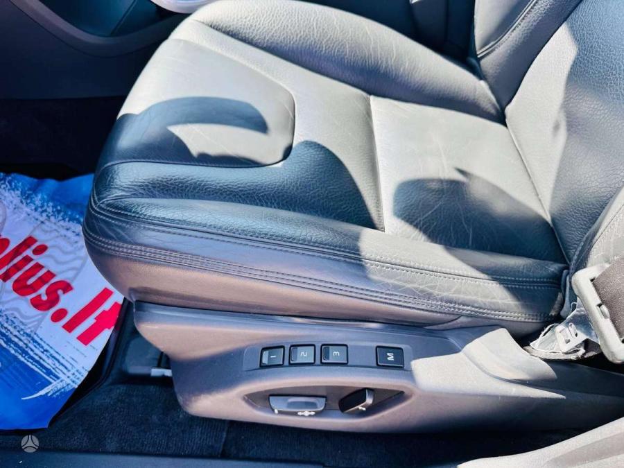 Melns Volvo XC60 2013 Kauņa, ar dzinēja tilpumu 1.98 L un nobraukumu 235 tūkst. km par 12999 €, foto 11 vietnē AUTOMOTO.COM.LV