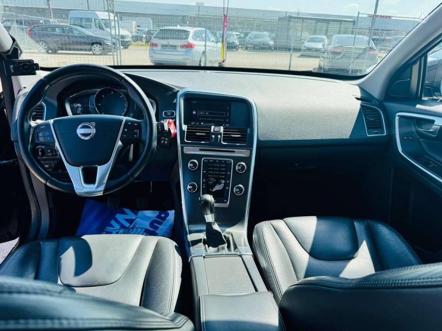 Melns Volvo XC60 2013 Kauņa, ar dzinēja tilpumu 1.98 L un nobraukumu 235 tūkst. km par 12999 €, foto 12 vietnē AUTOMOTO.COM.LV