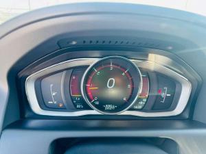 Melns Volvo XC60 2013 Kauņa, ar dzinēja tilpumu 1.98 L un nobraukumu 235 tūkst. km par 12999 €, foto 14 vietnē AUTOMOTO.COM.LV