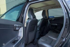 Melns Volvo XC60 2013 Viļņa, ar dzinēja tilpumu 2.95 L un nobraukumu 186 tūkst. km par 7500 €, foto 8 vietnē AUTOMOTO.COM.LV