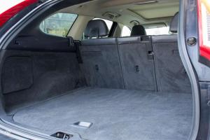 Melns Volvo XC60 2013 Viļņa, ar dzinēja tilpumu 2.95 L un nobraukumu 186 tūkst. km par 7500 €, foto 10 vietnē AUTOMOTO.COM.LV