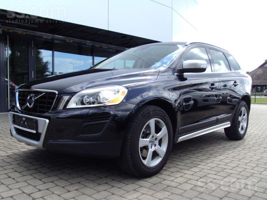 Black Volvo XC60 2013 in Riga, with an engine capacity of 2.40 L and mileage of 118 thousand km for 14700 €, photo 1 on AUTOMOTO.COM.LV