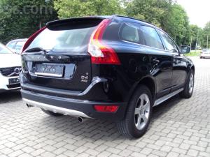 Black Volvo XC60 2013 in Riga, with an engine capacity of 2.40 L and mileage of 118 thousand km for 14700 €, photo 4 on AUTOMOTO.COM.LV