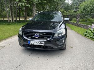 Melns Volvo XC60 2013 Rīga, ar dzinēja tilpumu 2.40 L un nobraukumu 337 tūkst. km par 11000 €, foto  vietnē AUTOMOTO.COM.LV