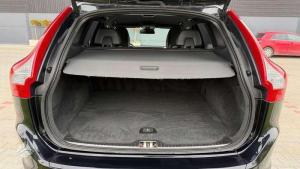 Melns Volvo XC60 2013 Šauļi, ar dzinēja tilpumu 1.98 L un nobraukumu 264 tūkst. km par 13750 €, foto 32 vietnē AUTOMOTO.COM.LV