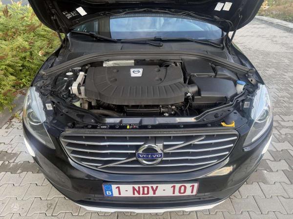 Melns Volvo XC60 2013 Viļņa, ar dzinēja tilpumu 2.40 L un nobraukumu 210 tūkst. km par 12500 €, foto 8 vietnē AUTOMOTO.COM.LV