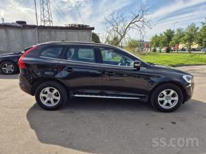 Melns Volvo XC60 2013 Rīga, ar dzinēja tilpumu 2.00 L un nobraukumu 215 tūkst. km par 9990 €, foto 6 vietnē AUTOMOTO.COM.LV