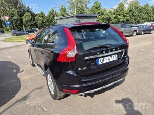 Melns Volvo XC60 2013 Rīga, ar dzinēja tilpumu 2.00 L un nobraukumu 215 tūkst. km par 9990 €, foto 9 vietnē AUTOMOTO.COM.LV