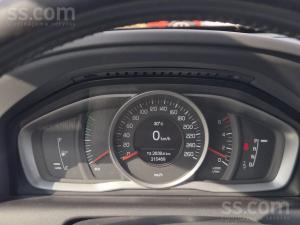 Melns Volvo XC60 2013 Rīga, ar dzinēja tilpumu 2.00 L un nobraukumu 215 tūkst. km par 9990 €, foto 18 vietnē AUTOMOTO.COM.LV