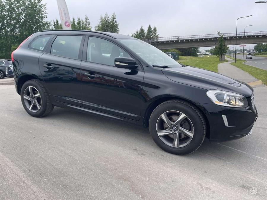 Melns Volvo XC60 2013 Kauņa, ar dzinēja tilpumu 1.97 L un nobraukumu 279 tūkst. km par 7950 €, foto 4 vietnē AUTOMOTO.COM.LV
