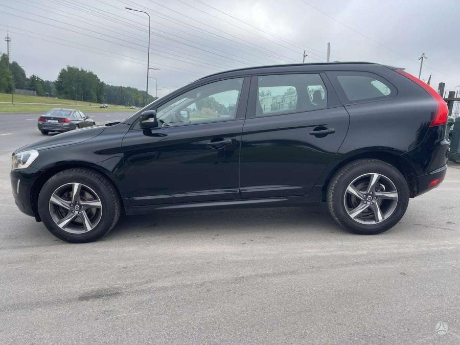 Melns Volvo XC60 2013 Kauņa, ar dzinēja tilpumu 1.97 L un nobraukumu 279 tūkst. km par 7950 €, foto 9 vietnē AUTOMOTO.COM.LV