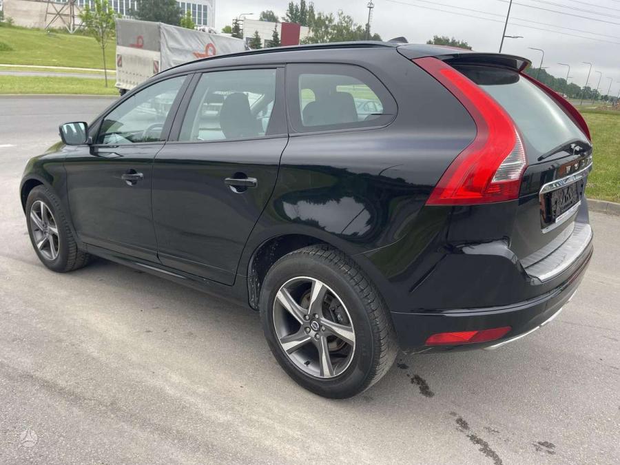 Melns Volvo XC60 2013 Kauņa, ar dzinēja tilpumu 1.97 L un nobraukumu 279 tūkst. km par 7950 €, foto 11 vietnē AUTOMOTO.COM.LV