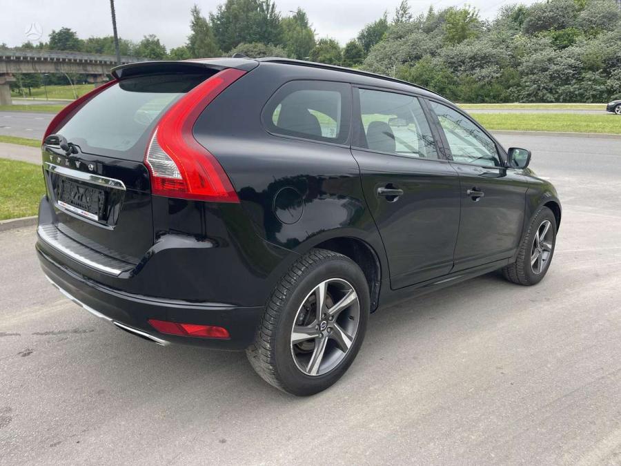 Melns Volvo XC60 2013 Kauņa, ar dzinēja tilpumu 1.97 L un nobraukumu 279 tūkst. km par 7950 €, foto 15 vietnē AUTOMOTO.COM.LV