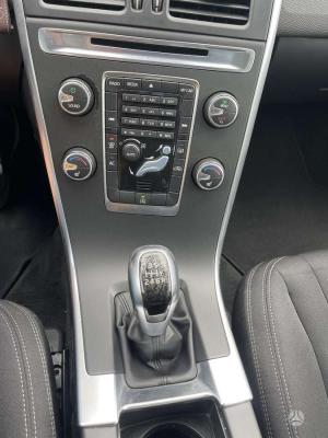 Melns Volvo XC60 2013 Kauņa, ar dzinēja tilpumu 1.97 L un nobraukumu 279 tūkst. km par 7950 €, foto 23 vietnē AUTOMOTO.COM.LV