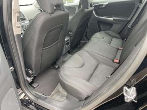 Melns Volvo XC60 2013 Kauņa, ar dzinēja tilpumu 1.97 L un nobraukumu 279 tūkst. km par 7950 €, foto 26 vietnē AUTOMOTO.COM.LV