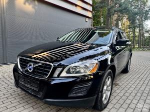 Melns Volvo XC60 2013 Alīta, ar dzinēja tilpumu 2.00 L un nobraukumu 213 tūkst. km par 11499 €, foto 10 vietnē AUTOMOTO.COM.LV