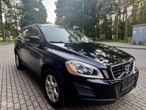Melns Volvo XC60 2013 Alīta, ar dzinēja tilpumu 2.00 L un nobraukumu 213 tūkst. km par 11499 €, foto 33 vietnē AUTOMOTO.COM.LV