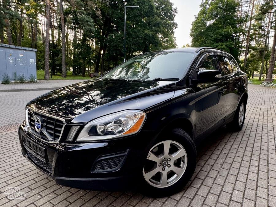 Melns Volvo XC60 2013 Alīta, ar dzinēja tilpumu 2.00 L un nobraukumu 213 tūkst. km par 11499 €, foto 35 vietnē AUTOMOTO.COM.LV