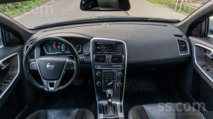 Black Volvo XC60 2013 in Riga, with an engine capacity of 2.40 L and mileage of 338 thousand km for 11490 €, photo 13 on AUTOMOTO.COM.LV
