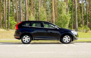 Melns Volvo XC60 2013 Rīga, ar dzinēja tilpumu 2.00 L un nobraukumu 215 tūkst. km par 9990 €, foto 10 vietnē AUTOMOTO.COM.LV