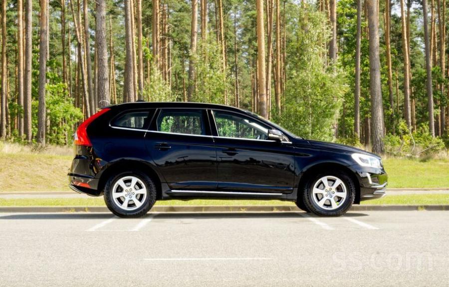 Melns Volvo XC60 2013 Rīga, ar dzinēja tilpumu 2.00 L un nobraukumu 215 tūkst. km par 9990 €, foto 10 vietnē AUTOMOTO.COM.LV