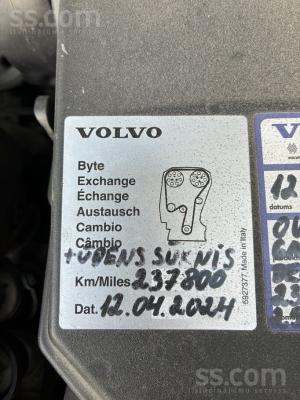 Melns Volvo XC60 2013 Rīga, ar dzinēja tilpumu 2.40 L un nobraukumu 271 tūkst. km par 13000 €, foto 8 vietnē AUTOMOTO.COM.LV