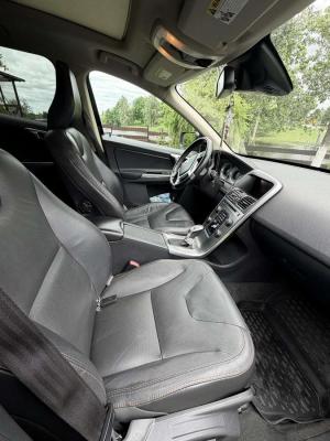 Melns Volvo XC60 2013 Kauņa, ar dzinēja tilpumu 3.20 L un nobraukumu 396 tūkst. km par 10250 €, foto 8 vietnē AUTOMOTO.COM.LV