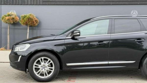 Melns Volvo XC60 2013 Šauļi, ar dzinēja tilpumu 1.98 L un nobraukumu 264 tūkst. km par 13750 €, foto 9 vietnē AUTOMOTO.COM.LV