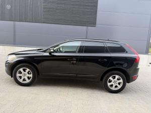 Melns Volvo XC60 2013 Šauļi, ar dzinēja tilpumu 1.98 L un nobraukumu 202 tūkst. km par 6950 €, foto 9 vietnē AUTOMOTO.COM.LV