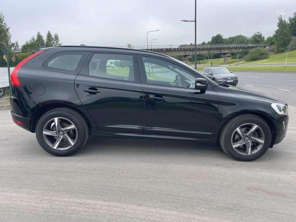 Melns Volvo XC60 2013 Kauņa, ar dzinēja tilpumu 1.97 L un nobraukumu 279 tūkst. km par 7950 €, foto 7 vietnē AUTOMOTO.COM.LV