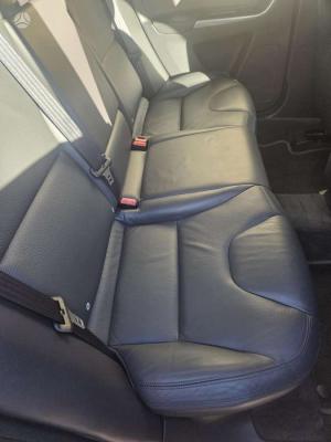 Black Volvo XC60 2013 in Raseiniai, with an engine capacity of 1.98 L and mileage of 90 thousand km for 14350 €, photo 14 on AUTOMOTO.COM.LV