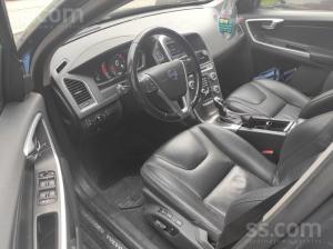 Melns Volvo XC60 2013 Rīga, ar dzinēja tilpumu 2.40 L un nobraukumu 233 tūkst. km par 13000 €, foto 7 vietnē AUTOMOTO.COM.LV
