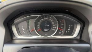Black Volvo XC60 2013 in Siauliai, with an engine capacity of 1.98 L and mileage of 264 thousand km for 11950 €, photo 30 on AUTOMOTO.COM.LV