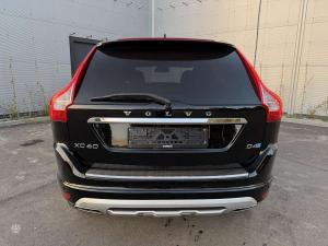 Black Volvo XC60 2013 in Utena, with an engine capacity of 2.40 L and mileage of 308 thousand km for 12250 €, photo 51 on AUTOMOTO.COM.LV
