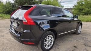 Black Volvo XC60 2013 in Kaunas, with an engine capacity of 2.40 L and mileage of 238 thousand km for 13100 €, photo 7 on AUTOMOTO.COM.LV