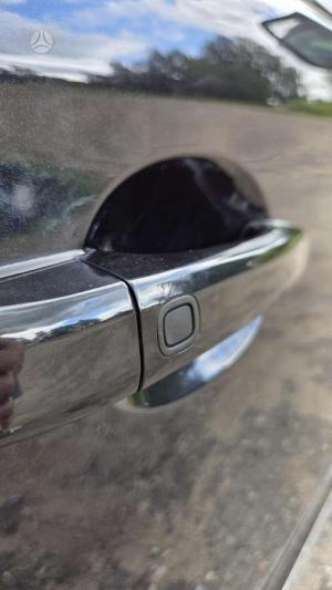 Black Volvo XC60 2013 in Kaunas, with an engine capacity of 2.40 L and mileage of 238 thousand km for 13100 €, photo 25 on AUTOMOTO.COM.LV