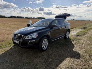 Black Volvo XC60 2013 in Marijampole, with an engine capacity of 3.19 L and mileage of 165 thousand km for 8399 €, photo 6 on AUTOMOTO.COM.LV